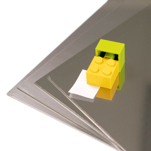 Magnetic and reflective Stainless Steel protected by a film